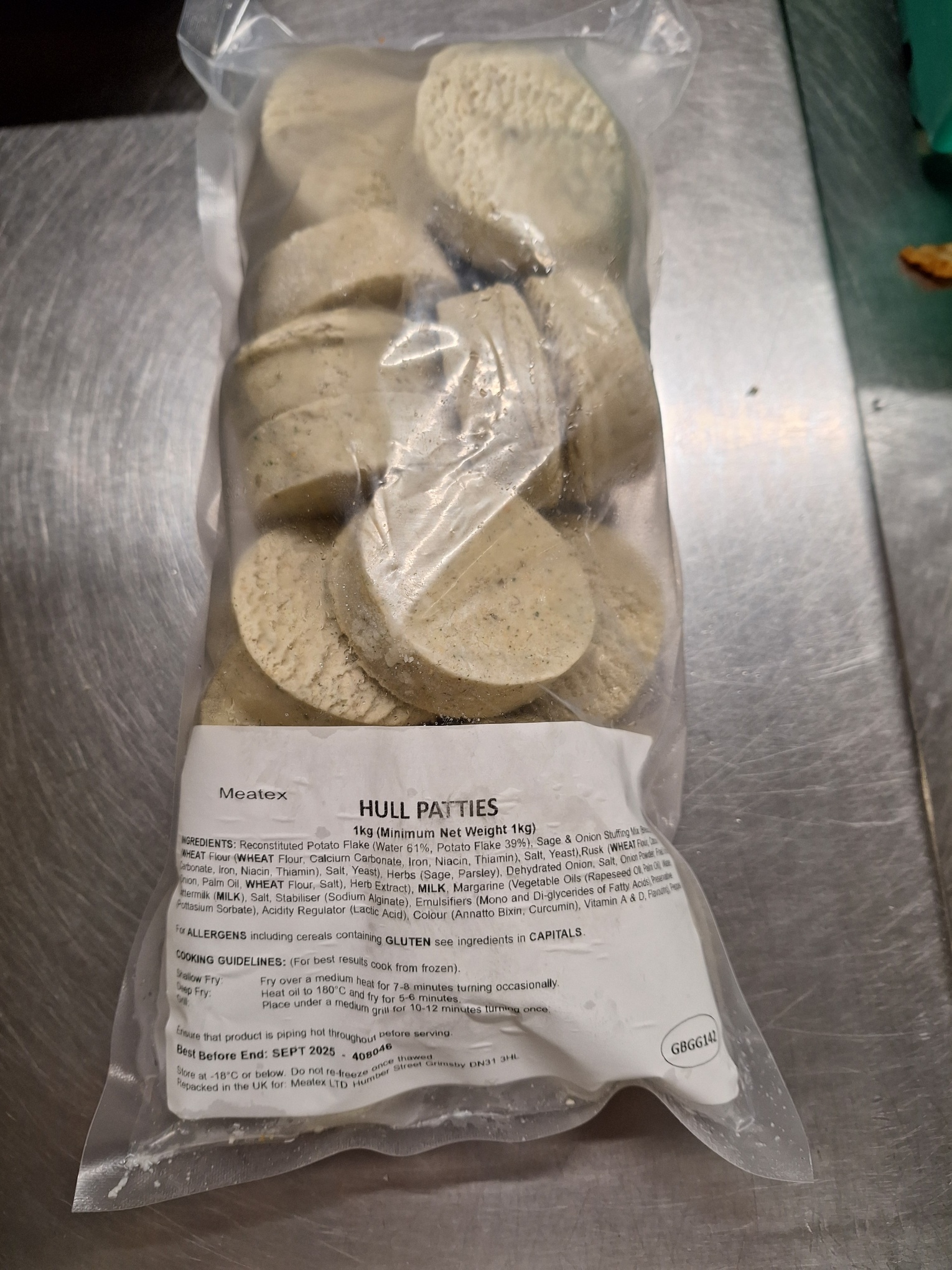 Hull Patties: Quality and Quantity in 4 x 1kg bags, 40 Cases