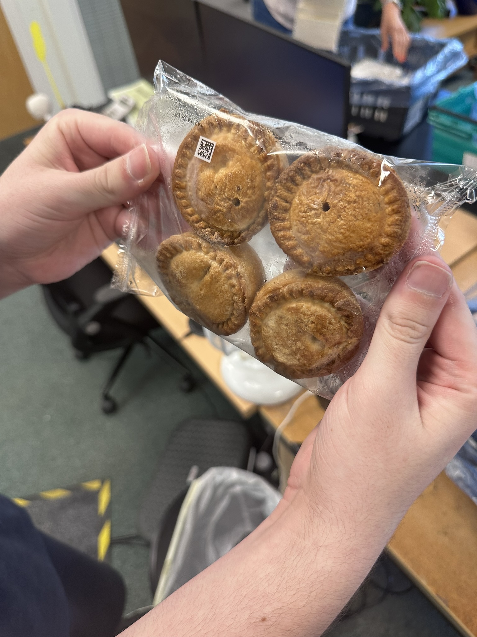 Pork Pies 65g – Traditional British Mini Pork Pies | Meatex